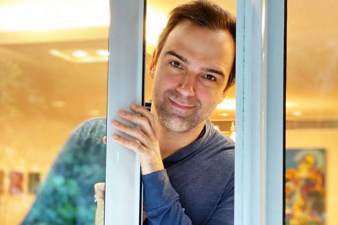 Tadeu Schmidt é o novo apresentador do Big Brother Brasil - Noticiei